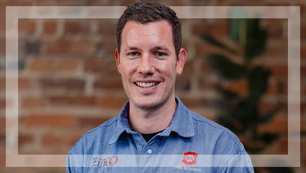 Vector lures NZAS boss north