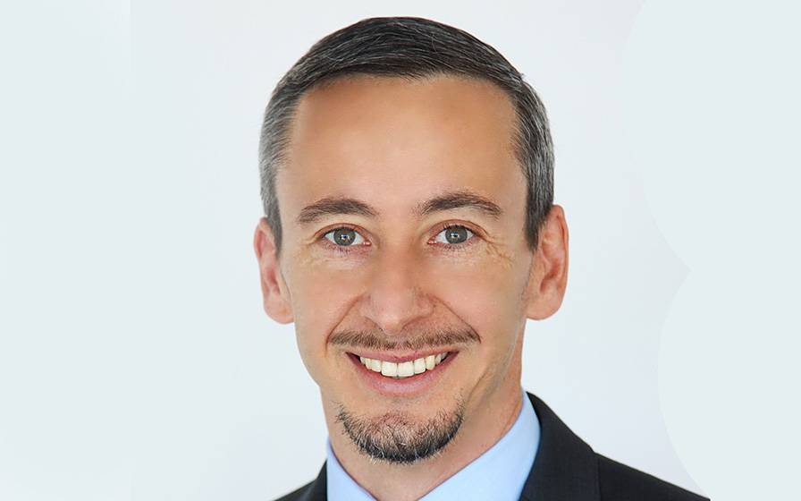 Consumer confidence falls to six-year low