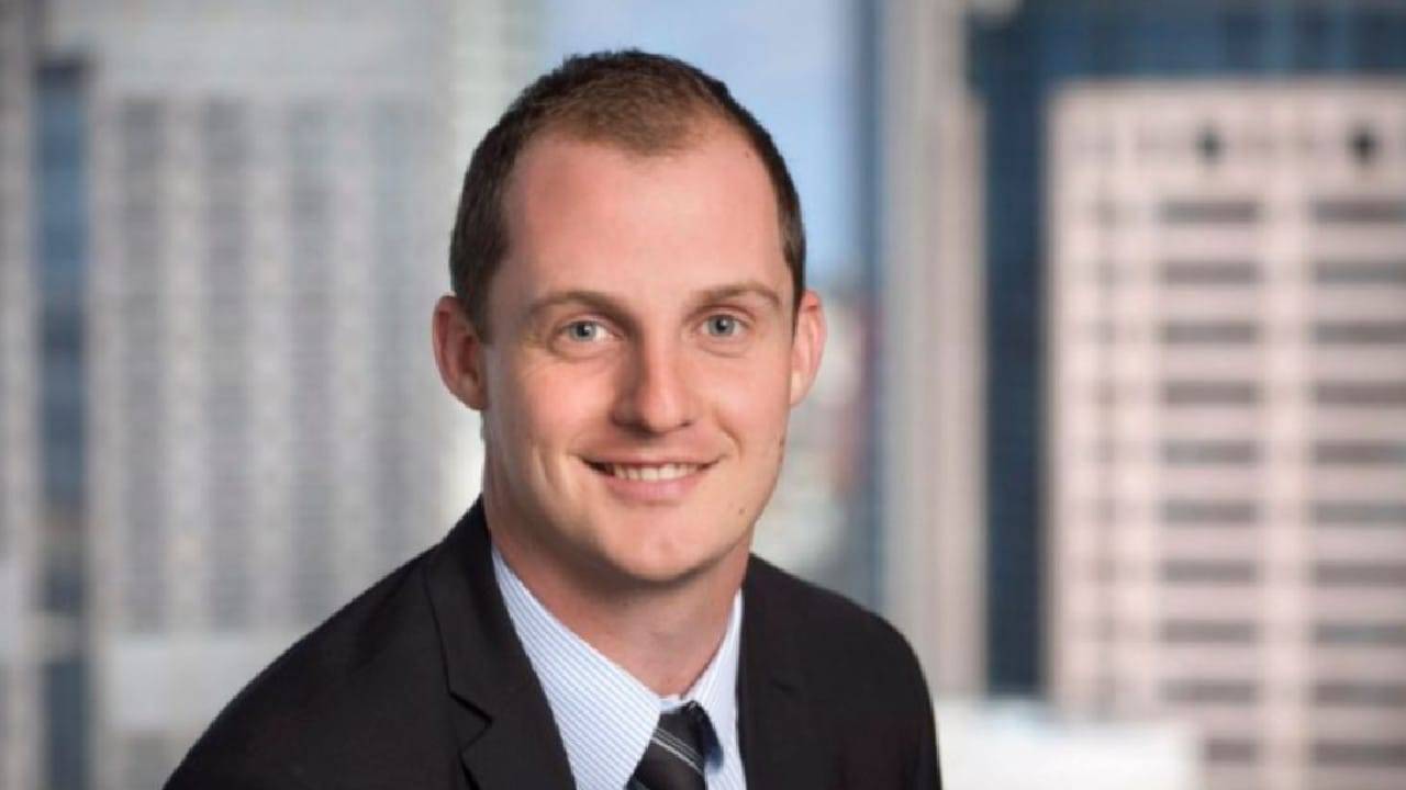 Coalition priorities lie behind confidence drop