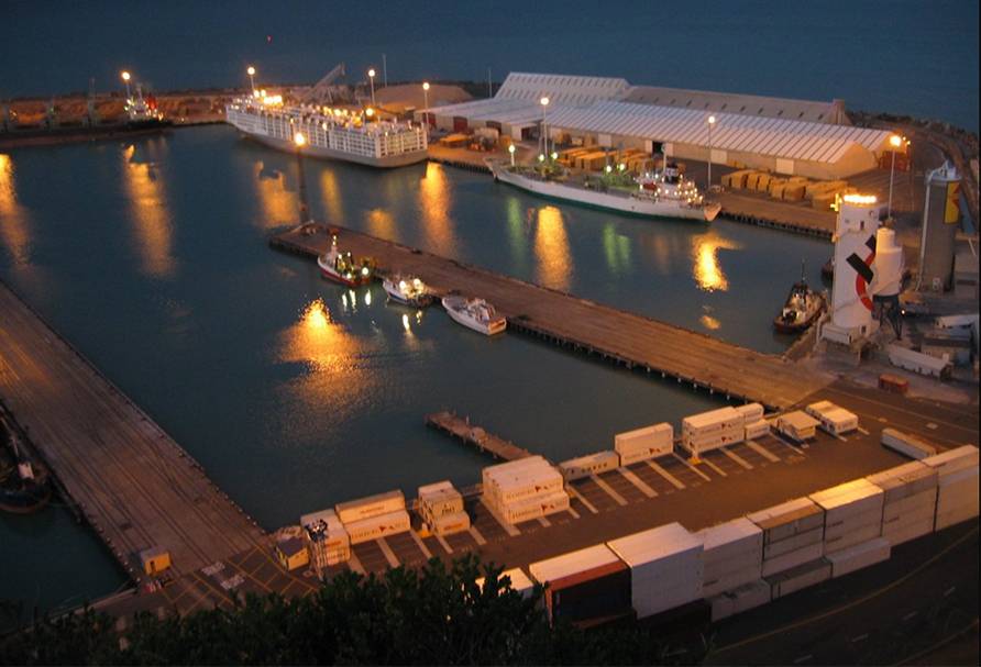 Council votes to float Napier port company