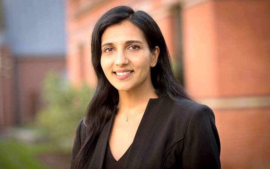 Ordinary investors no match for experts