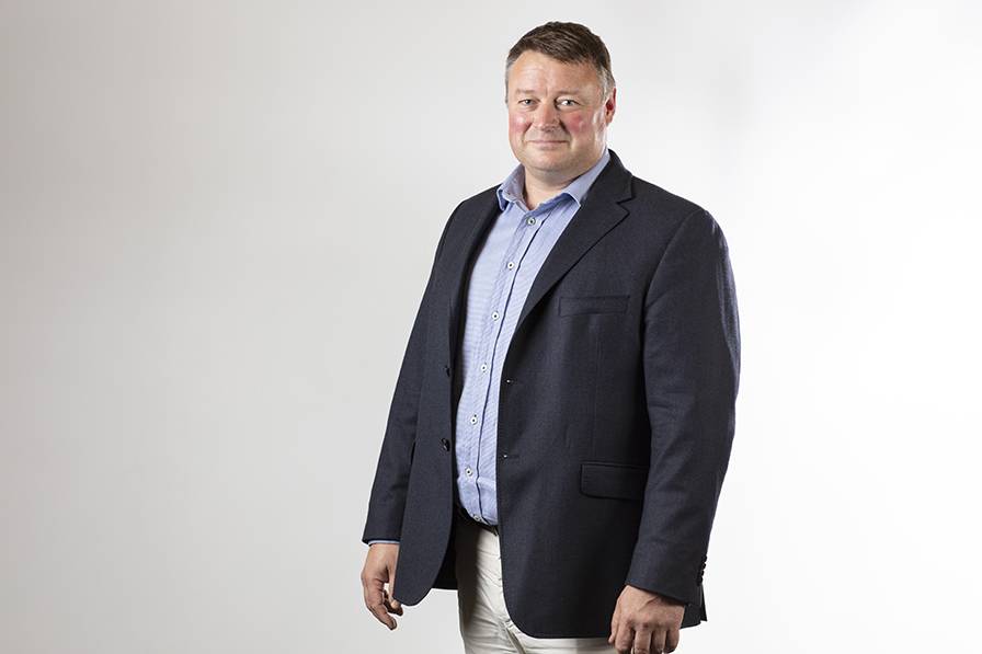 Rob Hewett to take Farmlands chair