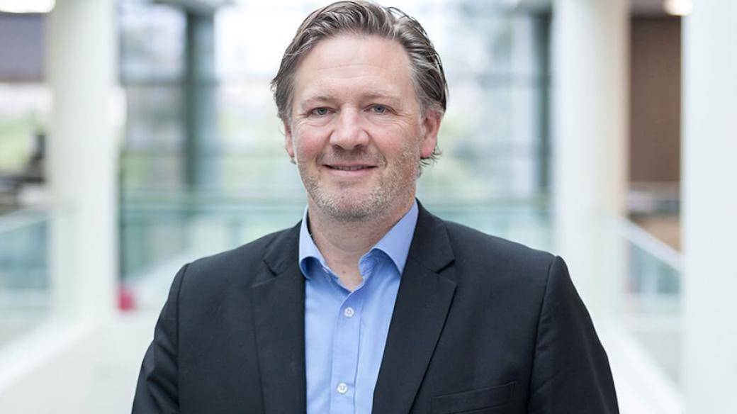 COO quits The Warehouse