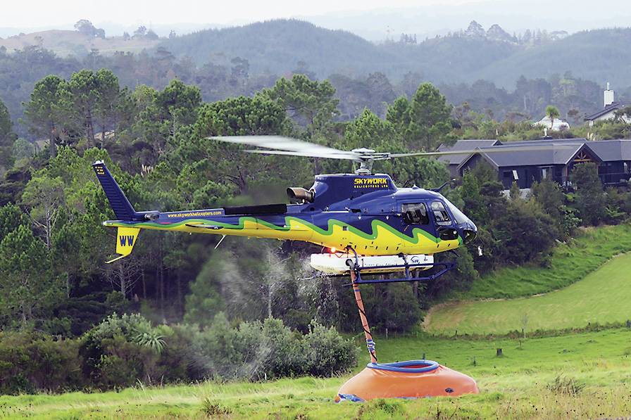 A grandstand view of helicopter firefighting