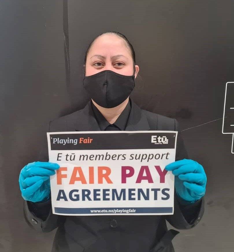 Labour promises to raise wages and protect workers’ rights