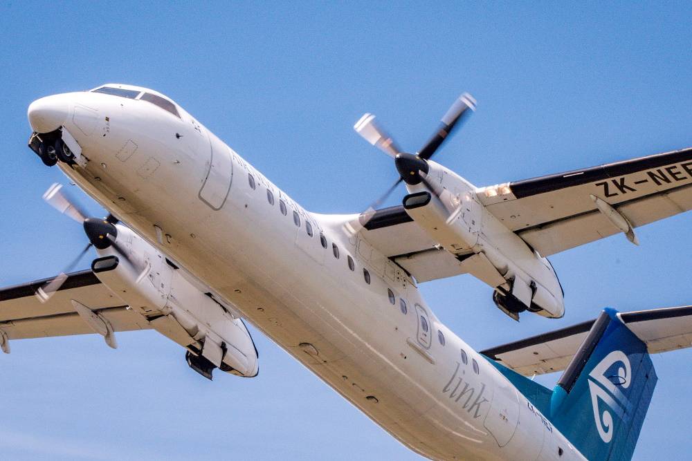 Dash 8s to get hybrid powerplant