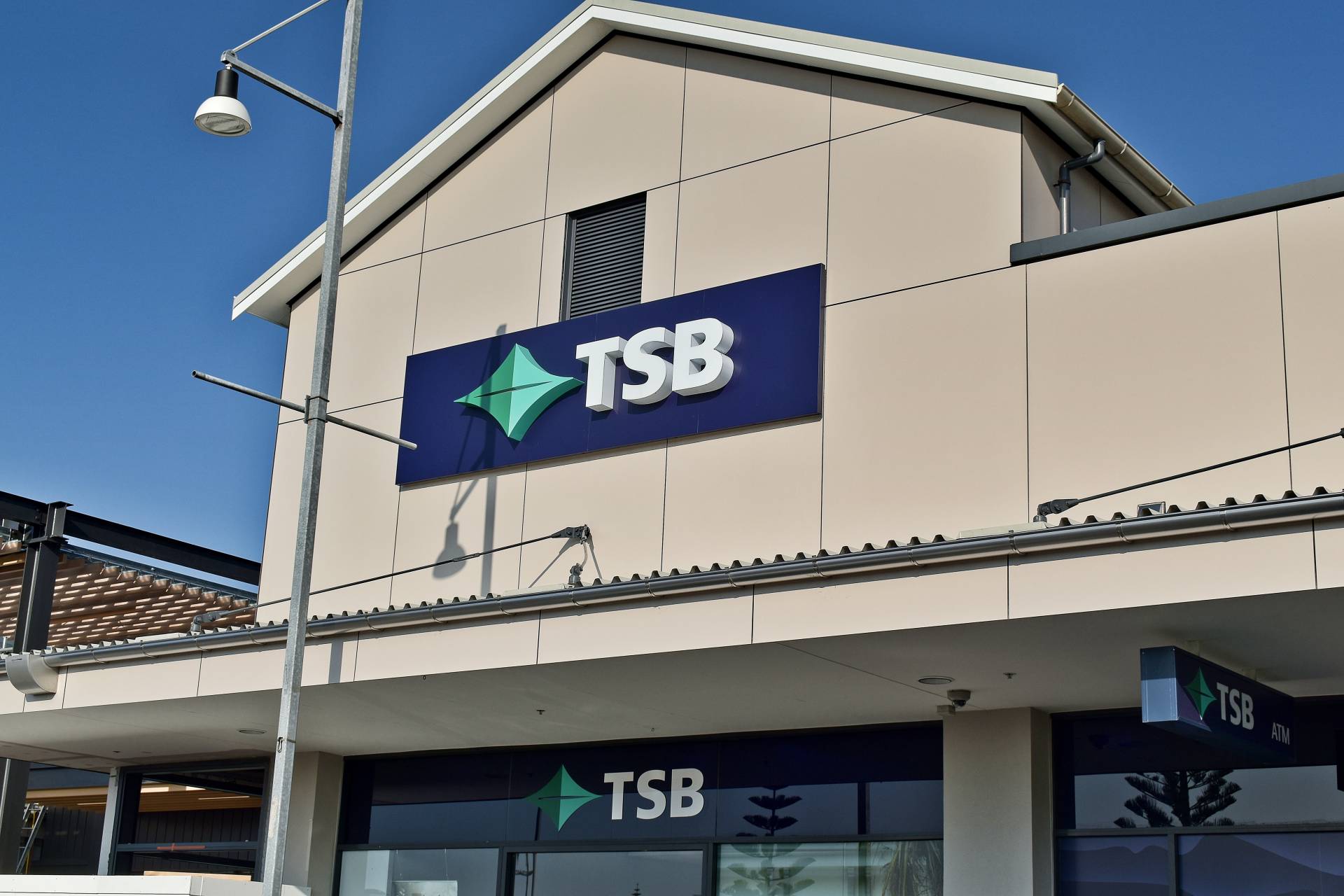 TSB Bank CEO resigns