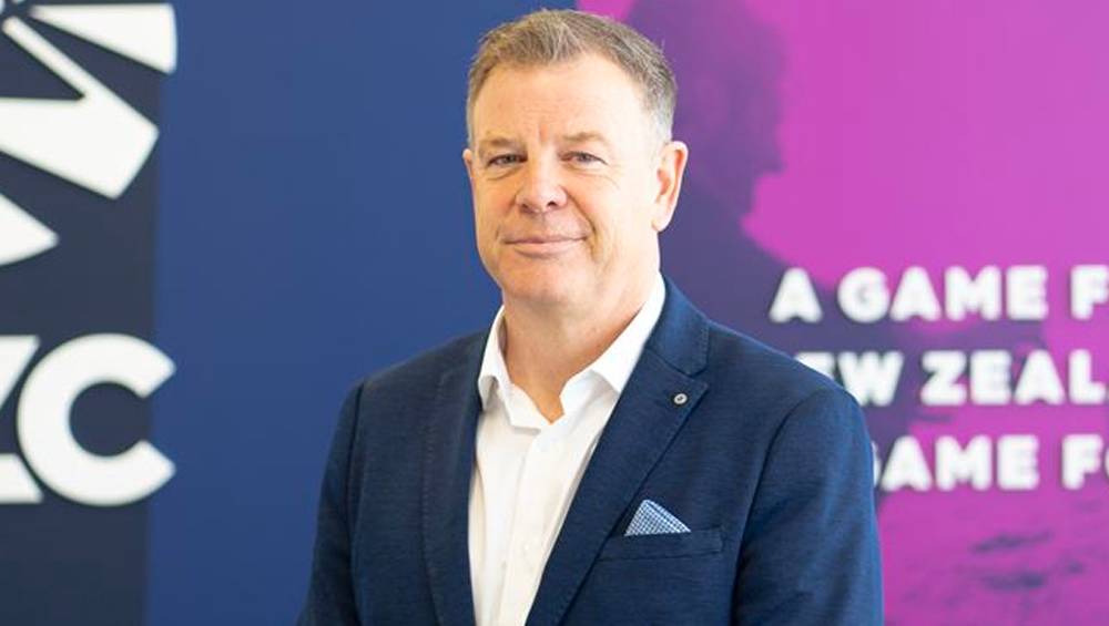 Generate chair resigns, new director welcomed