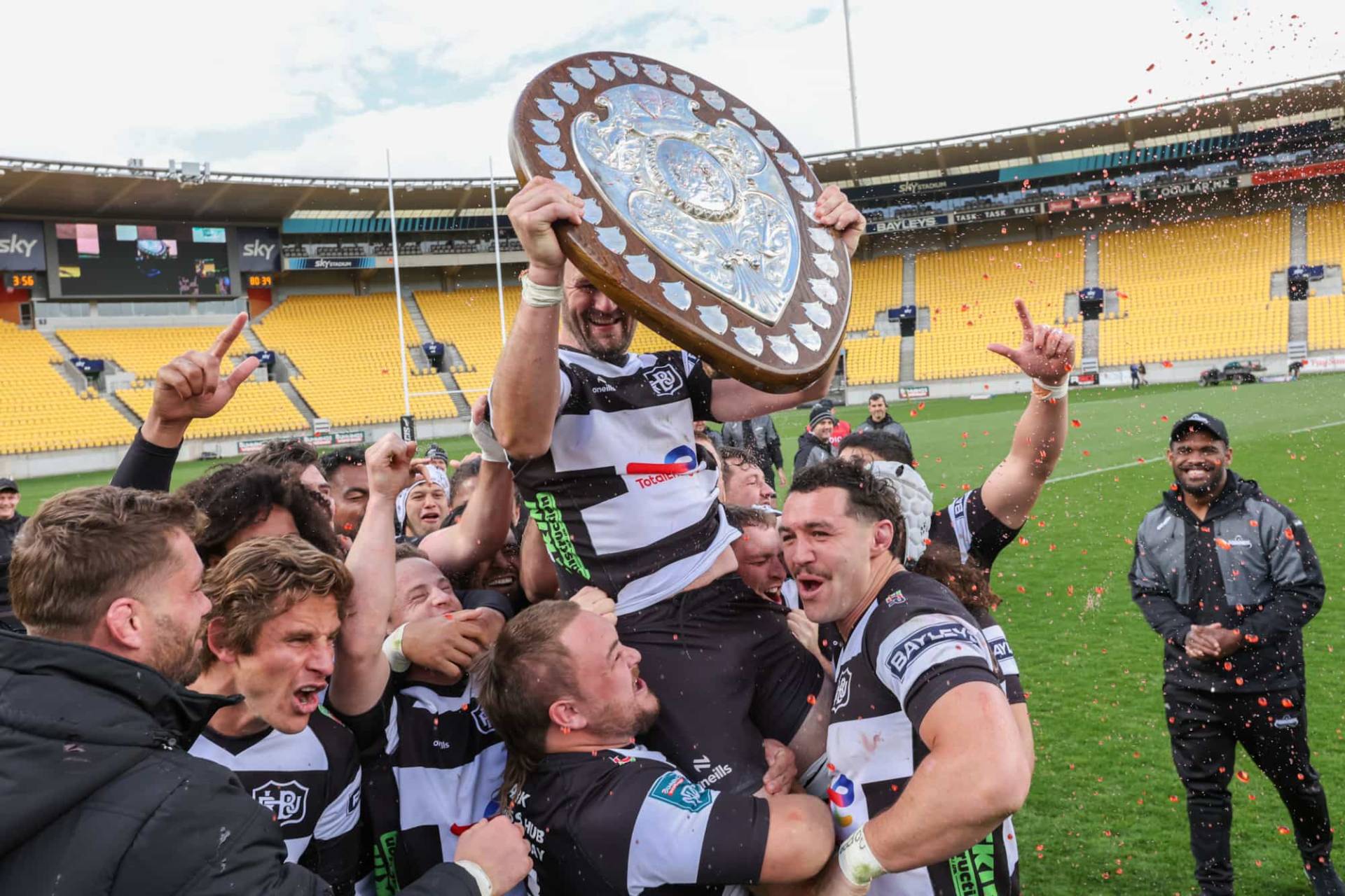 Rugby provinces seal nationwide deal with Gallagher Insurance Rugby provinces seal nationwide deal with Gallagher Insurance
