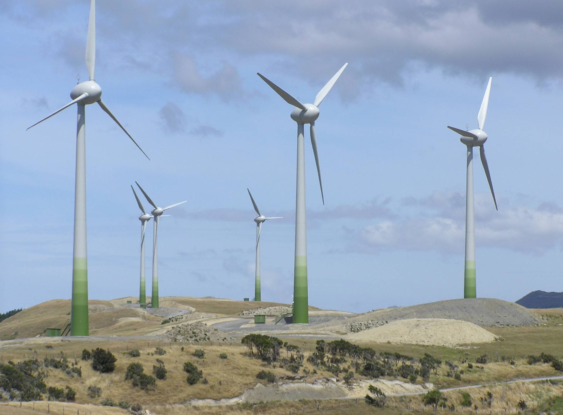 NZ Windfarms buys wind farm from Genesis