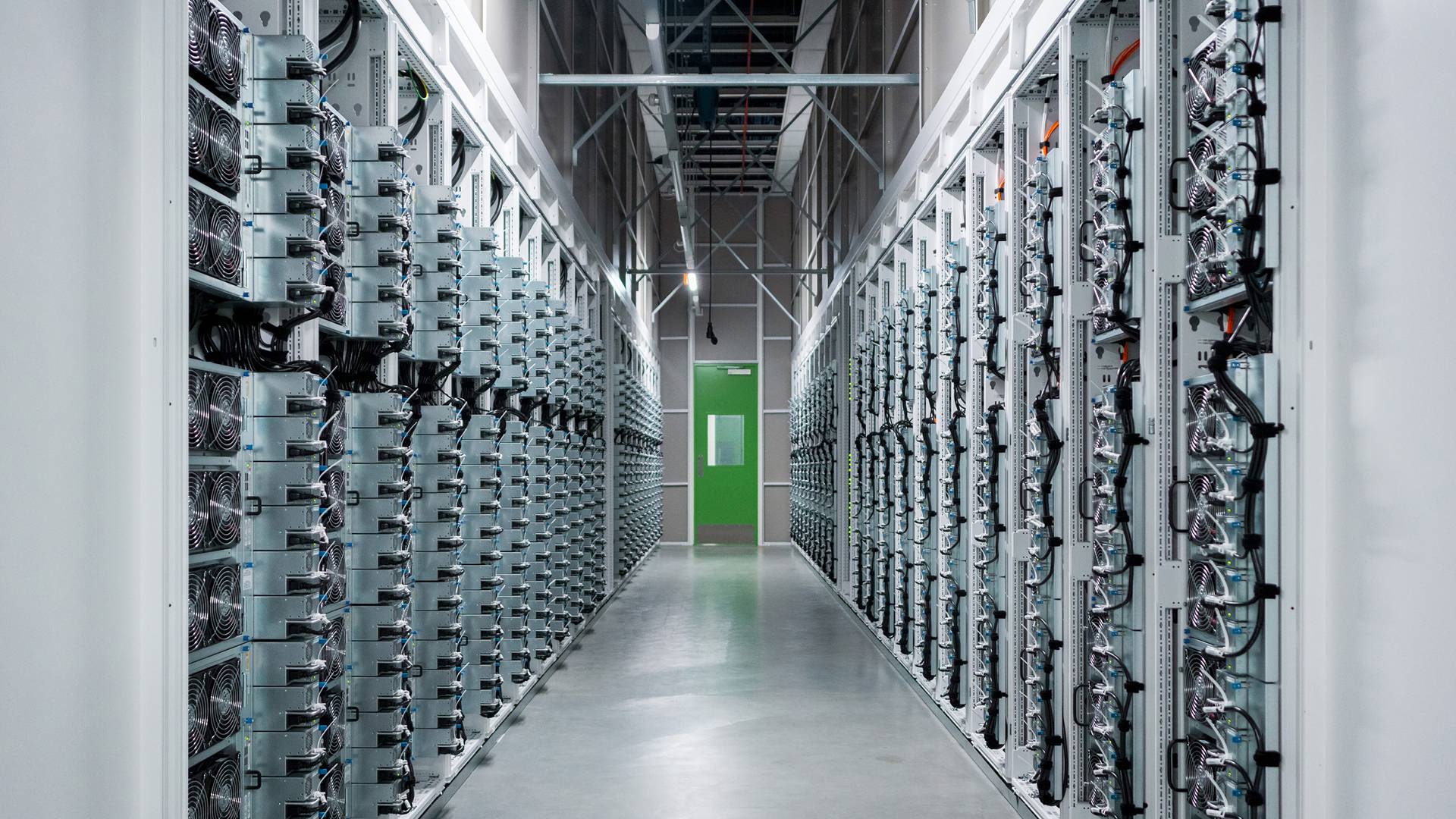Microsoft switches on NZ hyperscale data centre