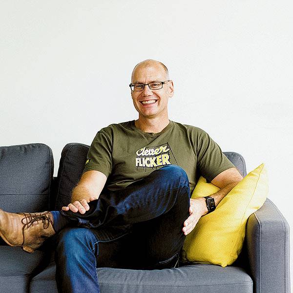 Power retailer hopes app, real-time pricing, will give it a jump on the ...