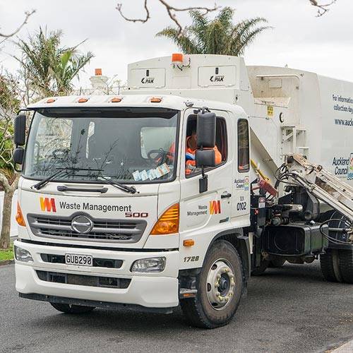 Car Torque: Waste Management switching to electric fleet