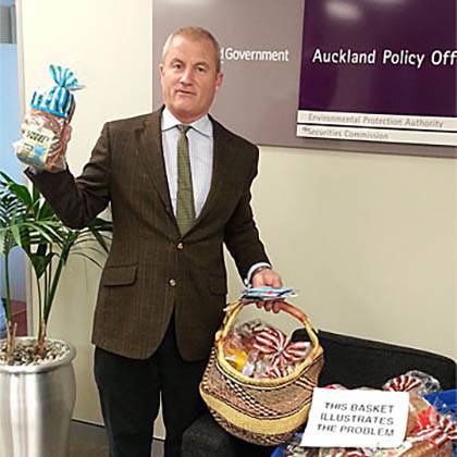 Tex Edwards puts his 2degrees stake up for sale