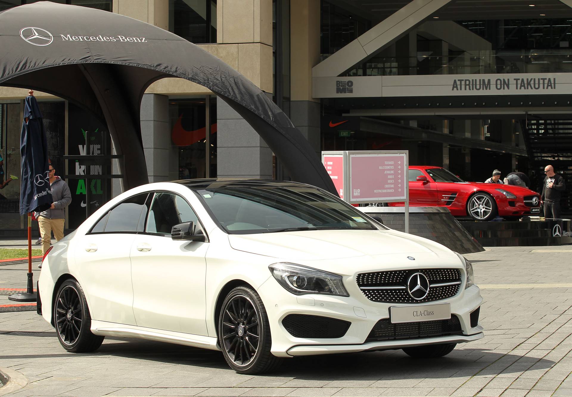 Car Torque: Mercedes-benz boxes clever