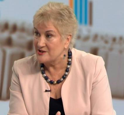 Leaked document shows 10 District Health Boards face budget cuts: King