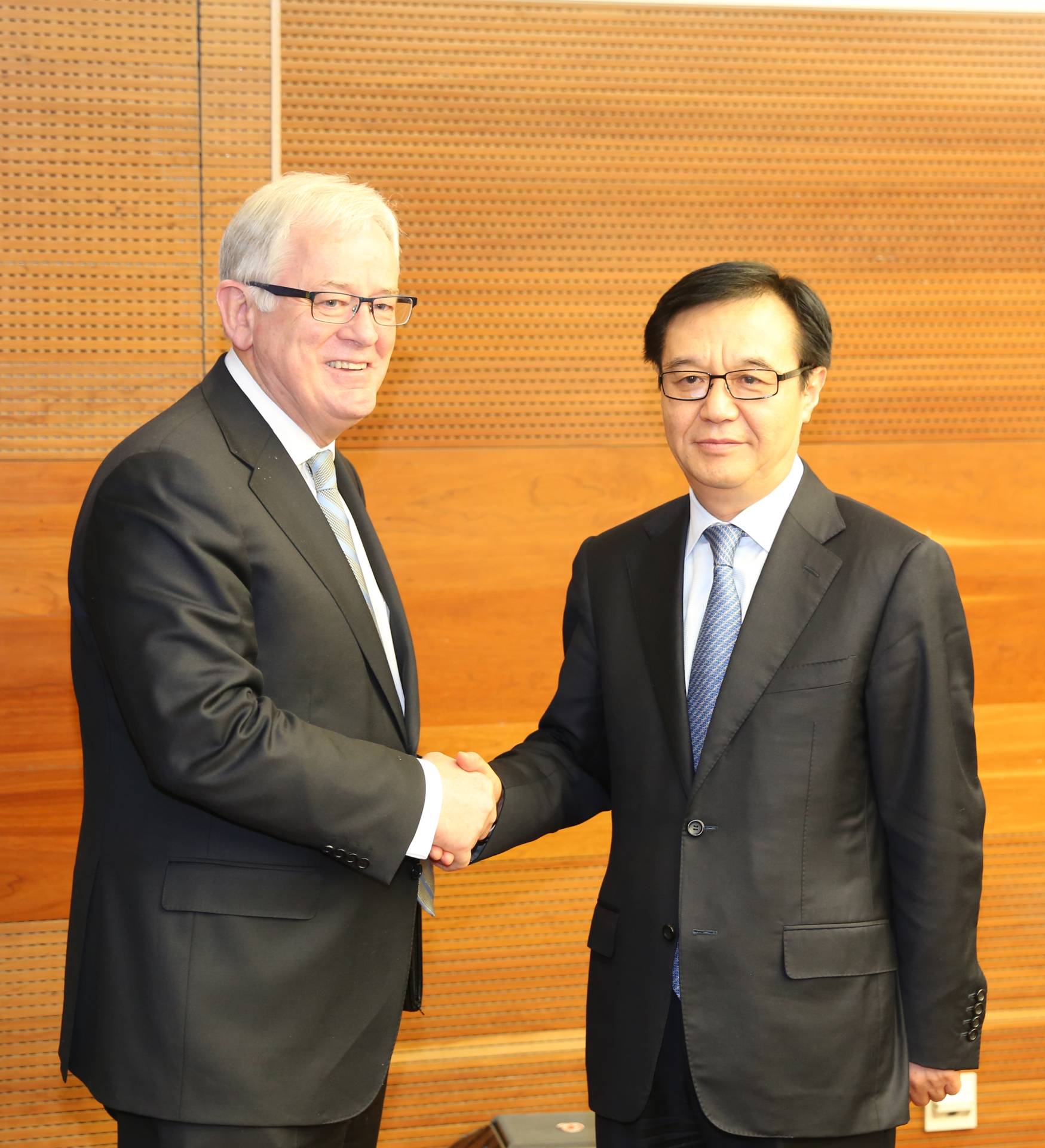 Aussies claim their China FTA is better than ours