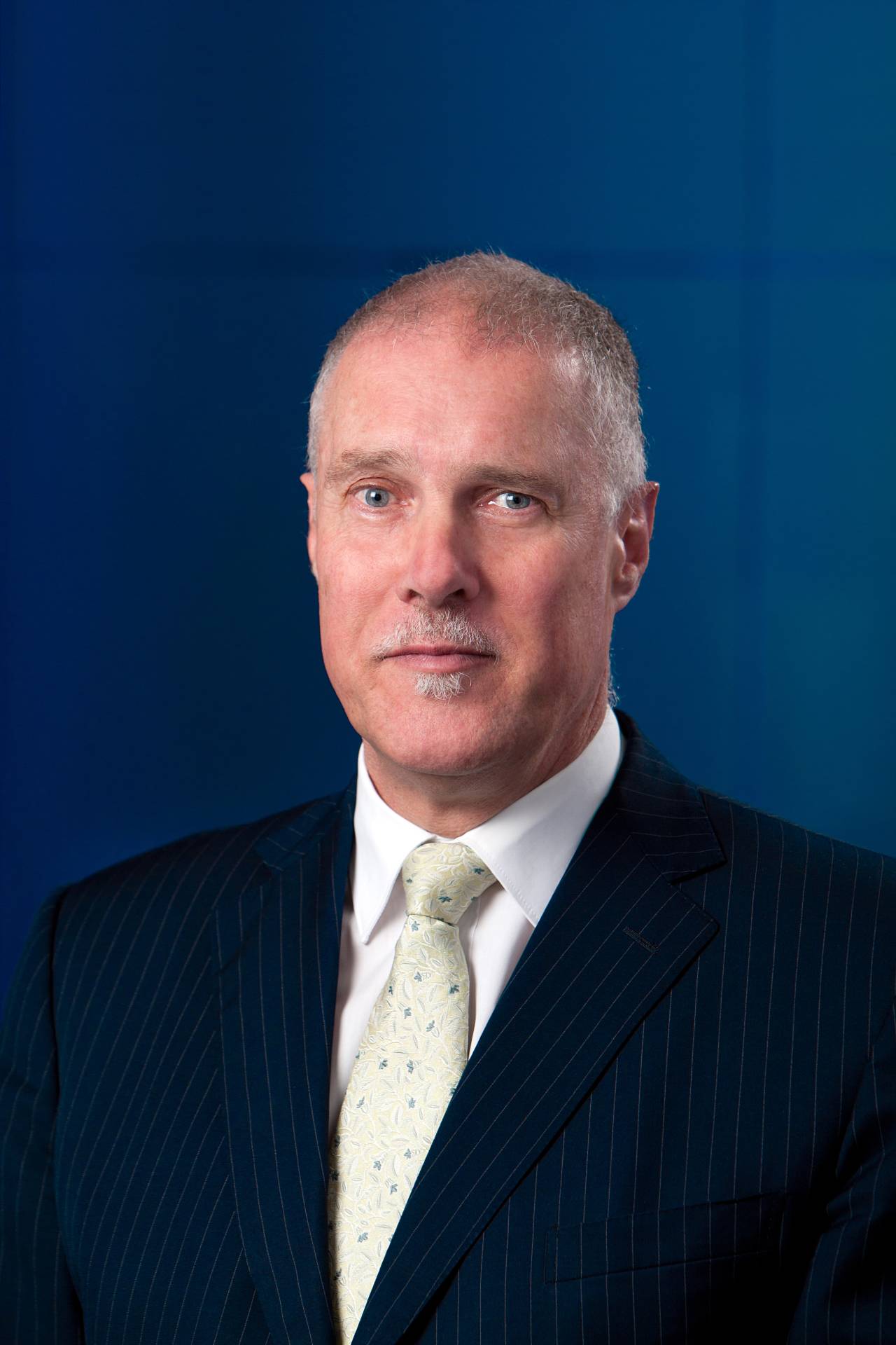 Open up valuers’ boards and up fines