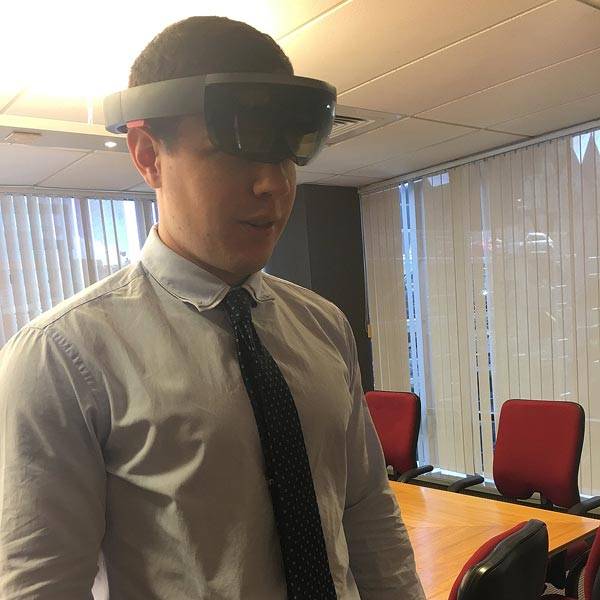 NZ to get first HoloLens customers