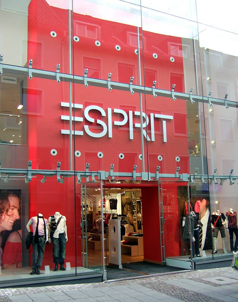 Esprit pulls out of Australasia