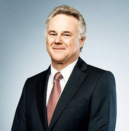 F&P Healthcare's Gradon sells almost half his shares