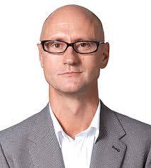 Aussie lessons for Moa's IPO