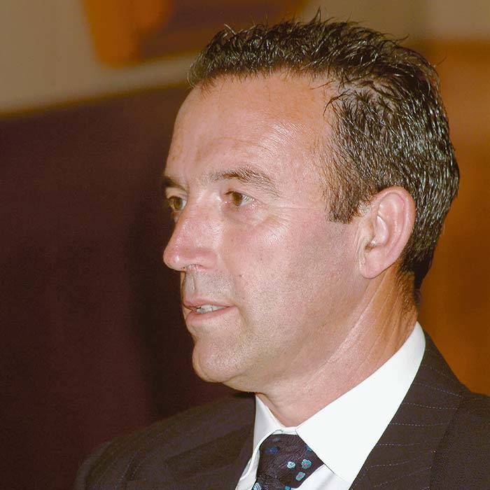 Hart climbs up Forbes billionaire list