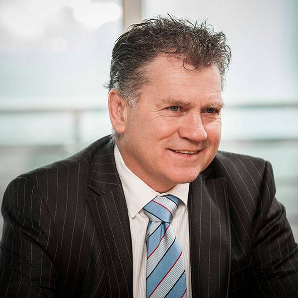 Fonterra director Ian Farrelly replaces Ralph Norris on shareholders ...