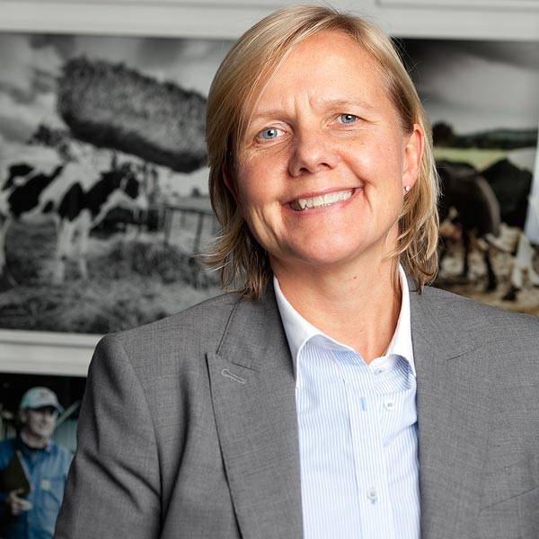 Lower Australian opening farmgate milk price from Fonterra