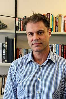 Intel agencies are law-abiding but need to talk to public more – ex ...