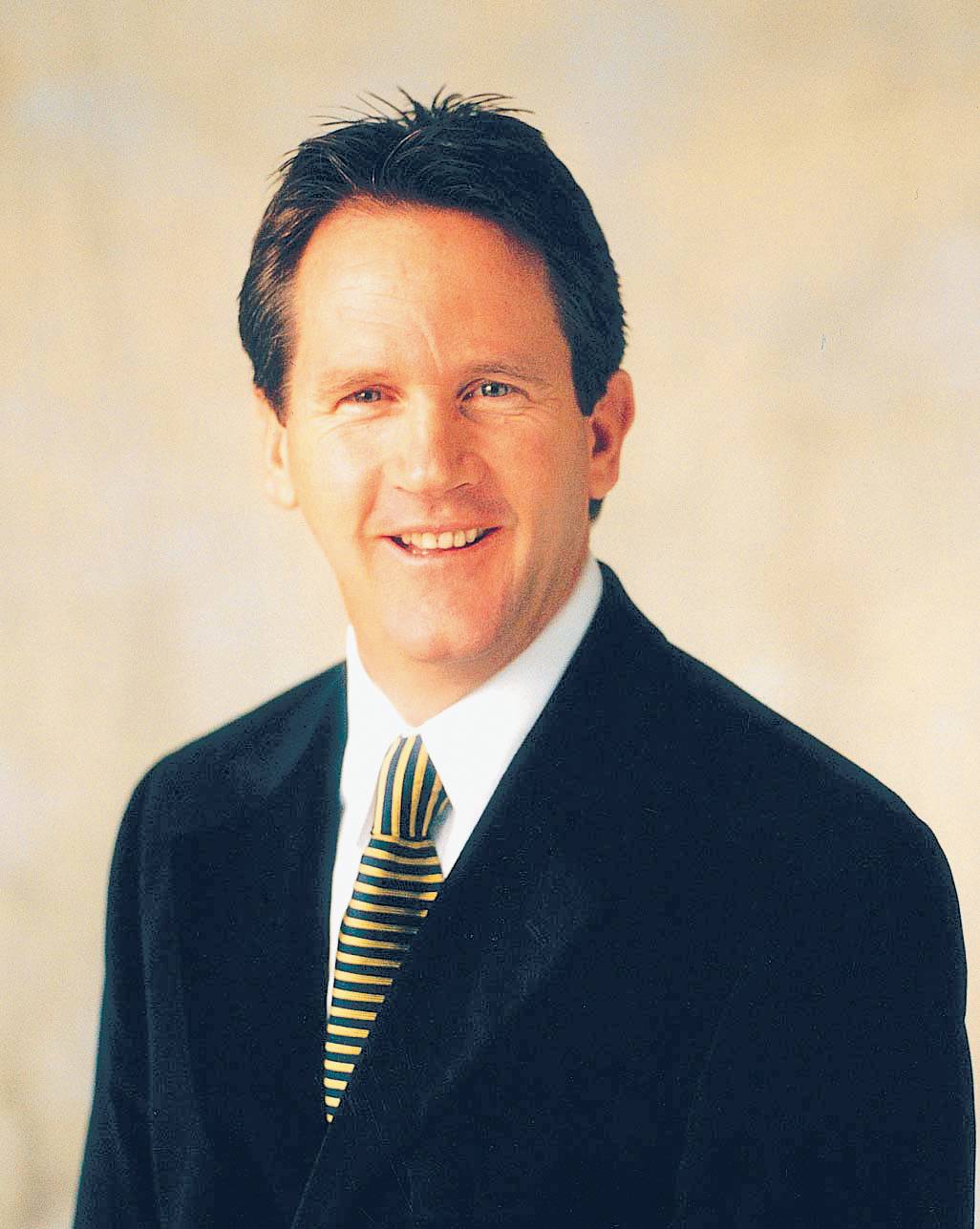 Developer Tim Manning takes witness stand during High Court scuffle ...