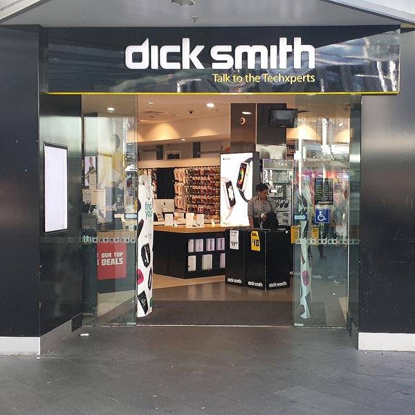 Dick Smith to close all stores