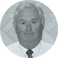 Duncan Priest fights to keep investments out of Ross Asset Management pool