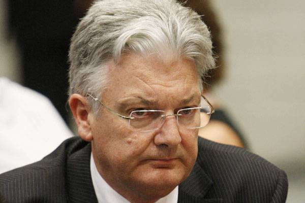 Peter Dunne signs boycott Israel petition