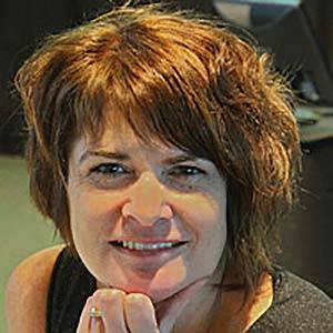 Throwaway packaging trashes the country’s roads